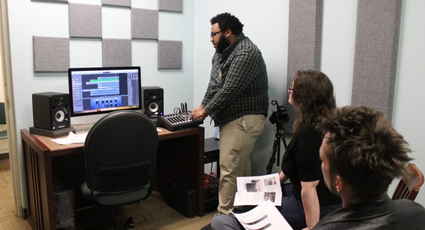 Books & more | Scott County Public Library